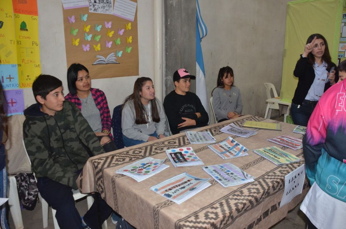 Se realizó la exposición de alumnos de Escuelas Secundarias | El Orden ...